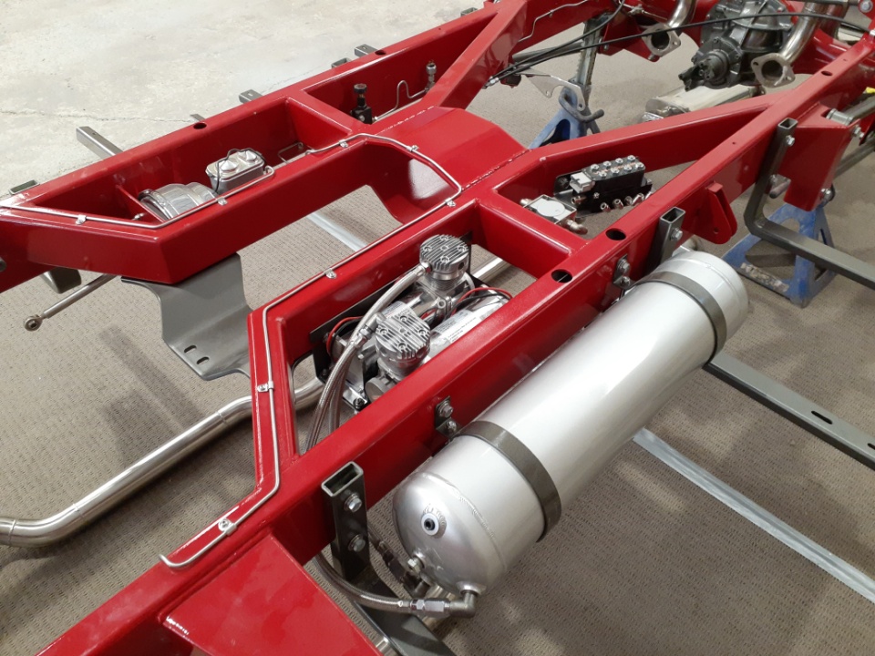 Premium Air Suspension Systems for Performance & Control